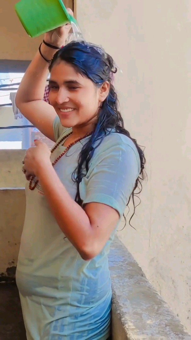 Beautiful Desi Girl Nipples Show😍😍😍 Desi New Semi Nude Masked No Face Videos Pics